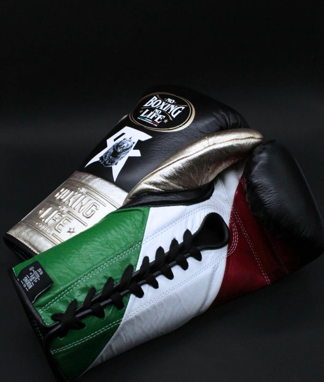 No Boxing No Life – The Boxing Collector
